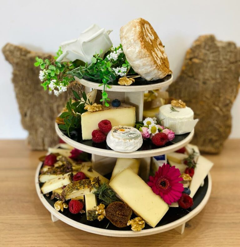 Plateau de fromages : livraison ou retrait à Marseille